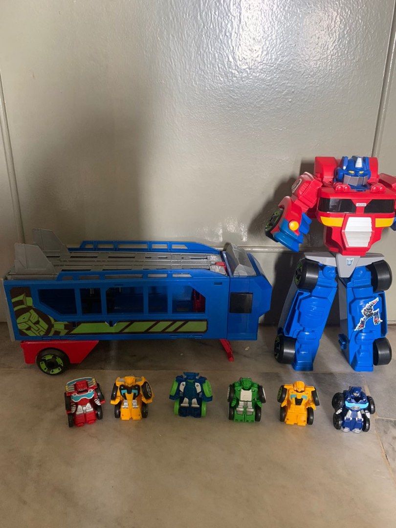 Playskool Heroes Transformers Rescue Bots Flip Racers Optimus Prime ...