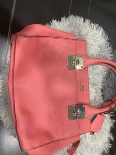 Radley, Women's Fashion, Bags & Wallets, Cross-body Bags on Carousell