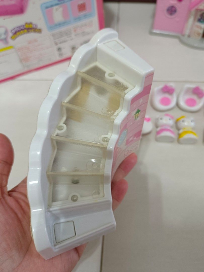 Rare 2010 Sanrio Japan Toho hello kitty princess doll house with light ...