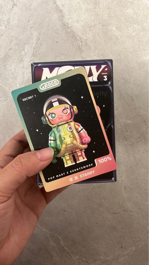 Space Molly V3 Series 3 - Secret #3 Starry, Hobbies & Toys, Toys ...