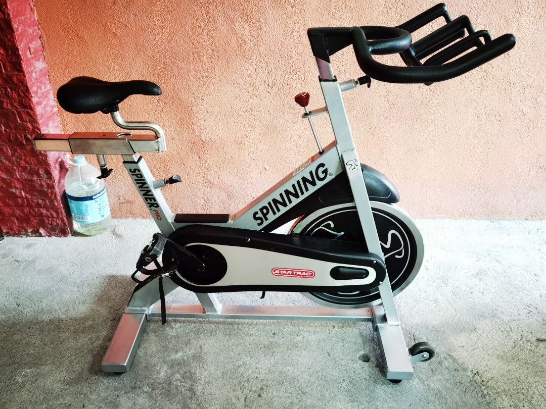 Star Trac Pro Stationary Bike good condition Commercial Built 20kg Solid Flywheel Heavy-Duty ...