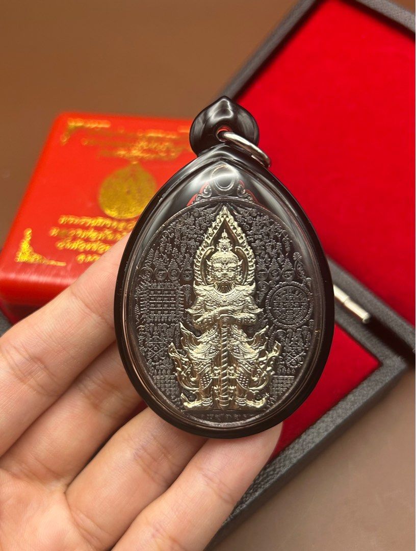 Taowesuwan (Taowessuwan), Two Faces, Nar Theo-Nar Yak, Roon Sretthi Ruay Tun-T (Get Rich ...