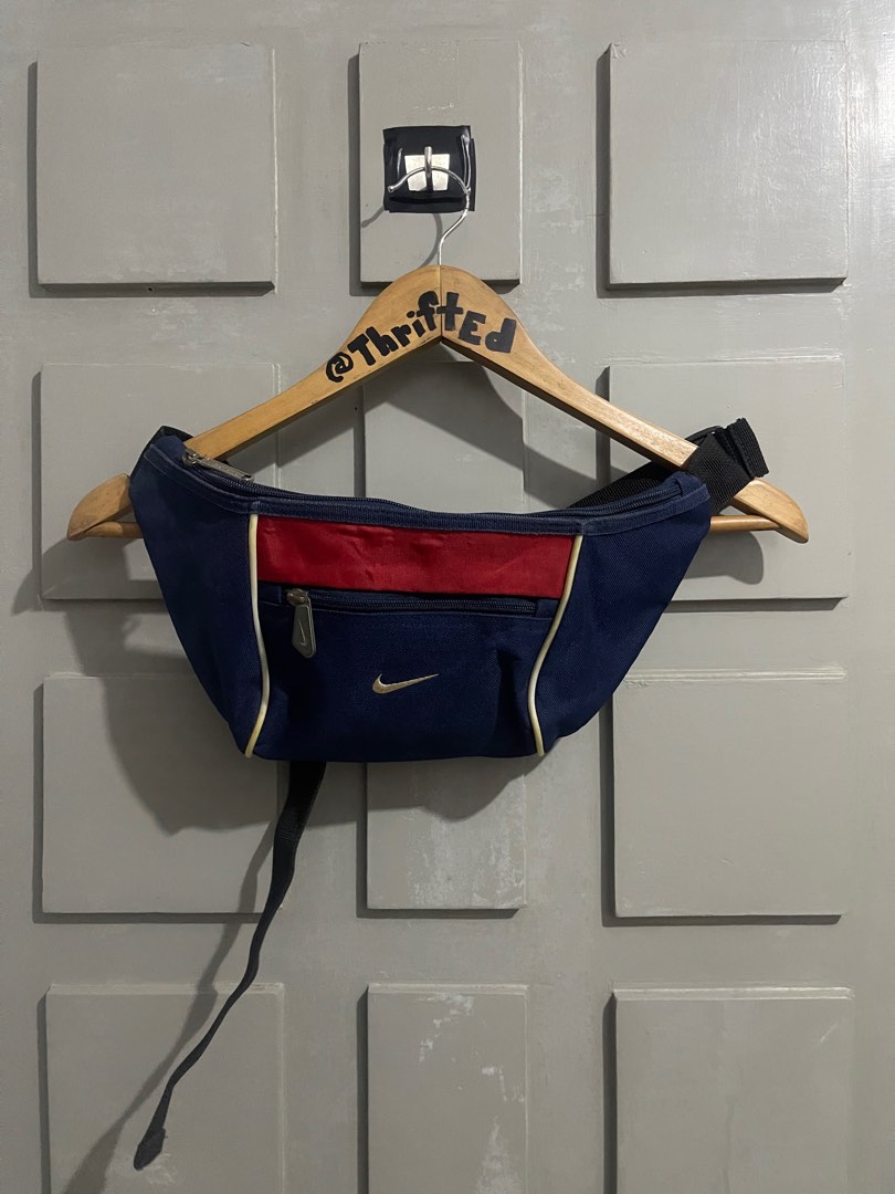 Vintage Nike Beltbag W/free just do it keychain., Men's Fashion, Bags ...