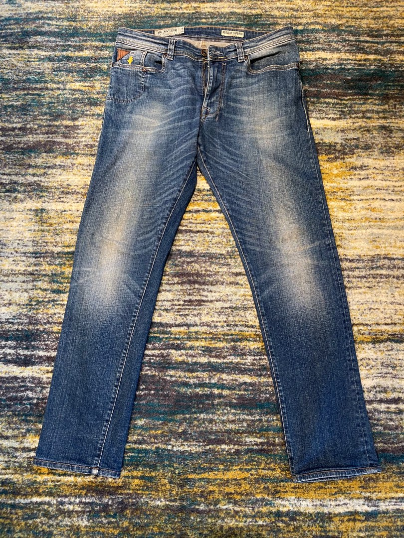 Authentic Marlboro Classics (MCS) Denim - W001, Men's Fashion, Bottoms ...