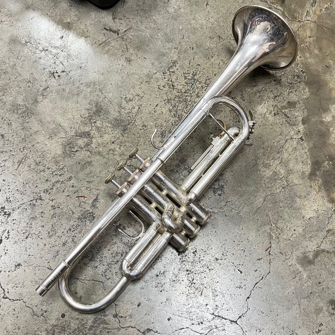 Bach Selmer TR300 Trumpet (Silver Finish; S/N: C91492), Hobbies & Toys ...