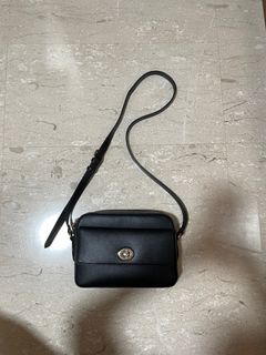 Accessorize For Sale | Cross-body Bags | Carousell Singapore