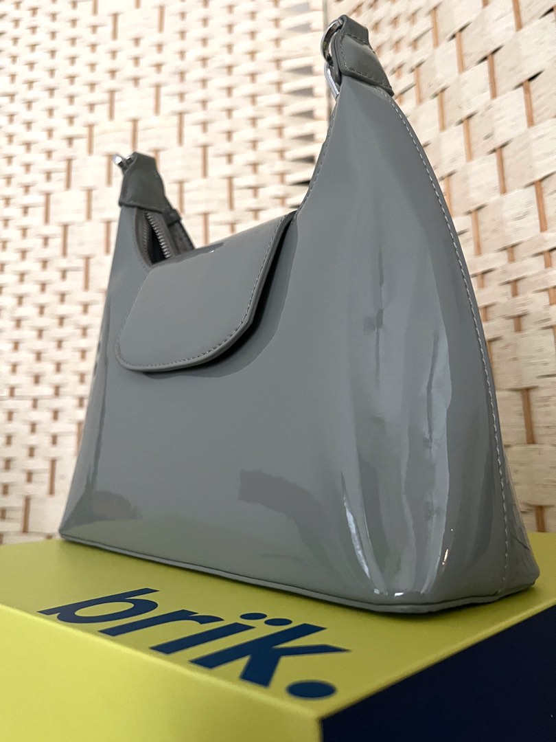 Brik Upsized Chroma in Stone, Women's Fashion, Bags & Wallets, Tote ...