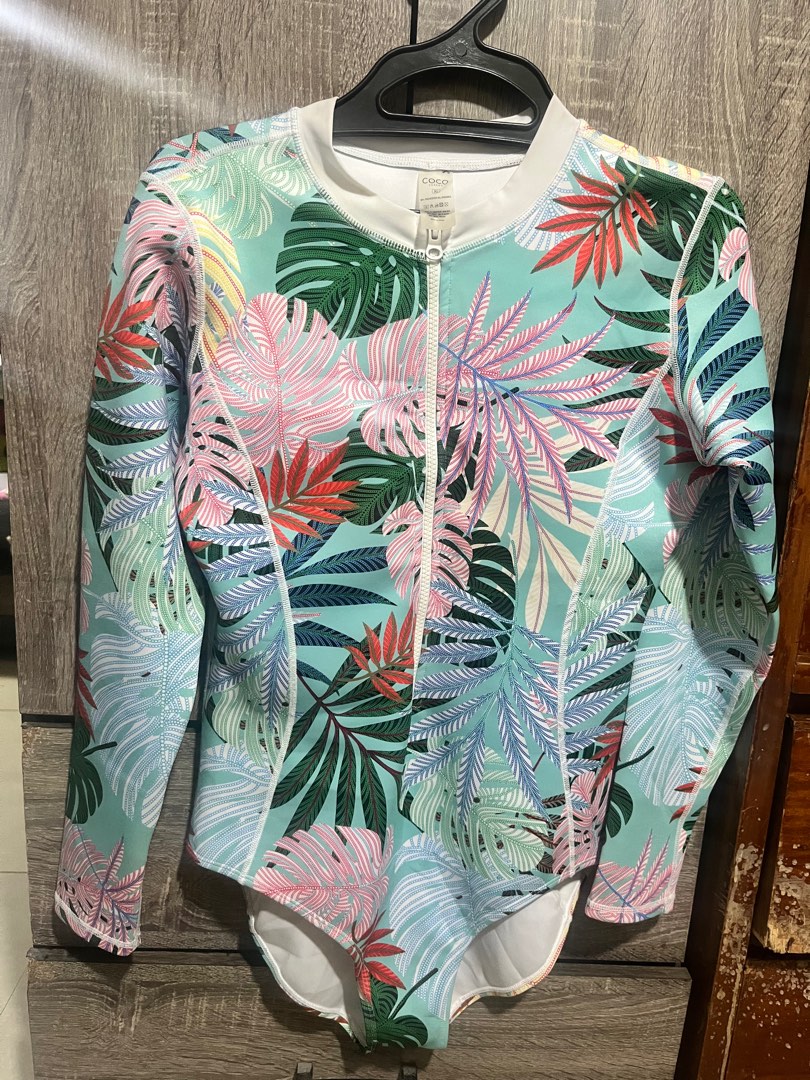 coco cabana rash guard, Women's Fashion, Swimwear, Rash guard on Carousell