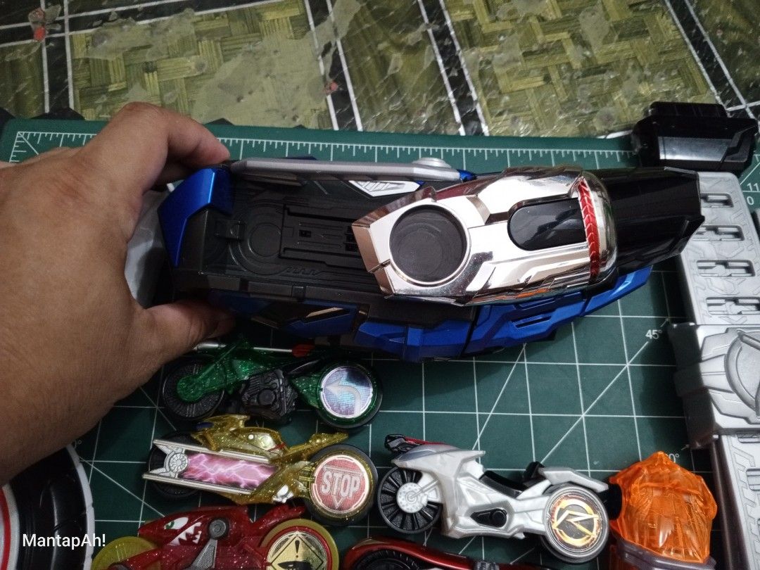 Dx Kamen Rider Mach Driver SET with Zenrin Shooter, Hobbies & Toys ...