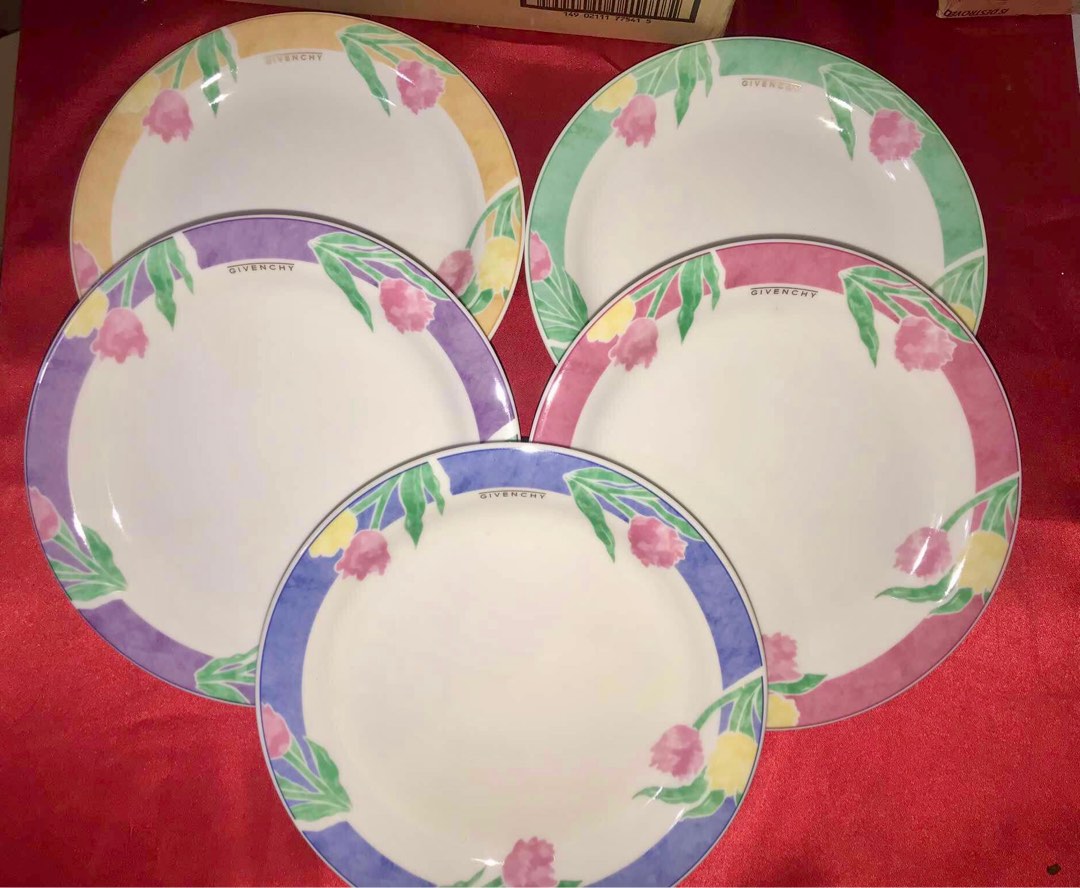 Givenchy dinnerplates set of 5, Furniture & Home Living, Kitchenware ...