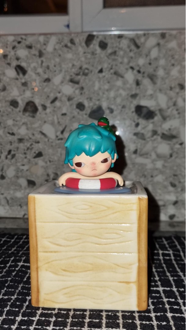 Hirono Float Little Mischief, Hobbies & Toys, Memorabilia ...