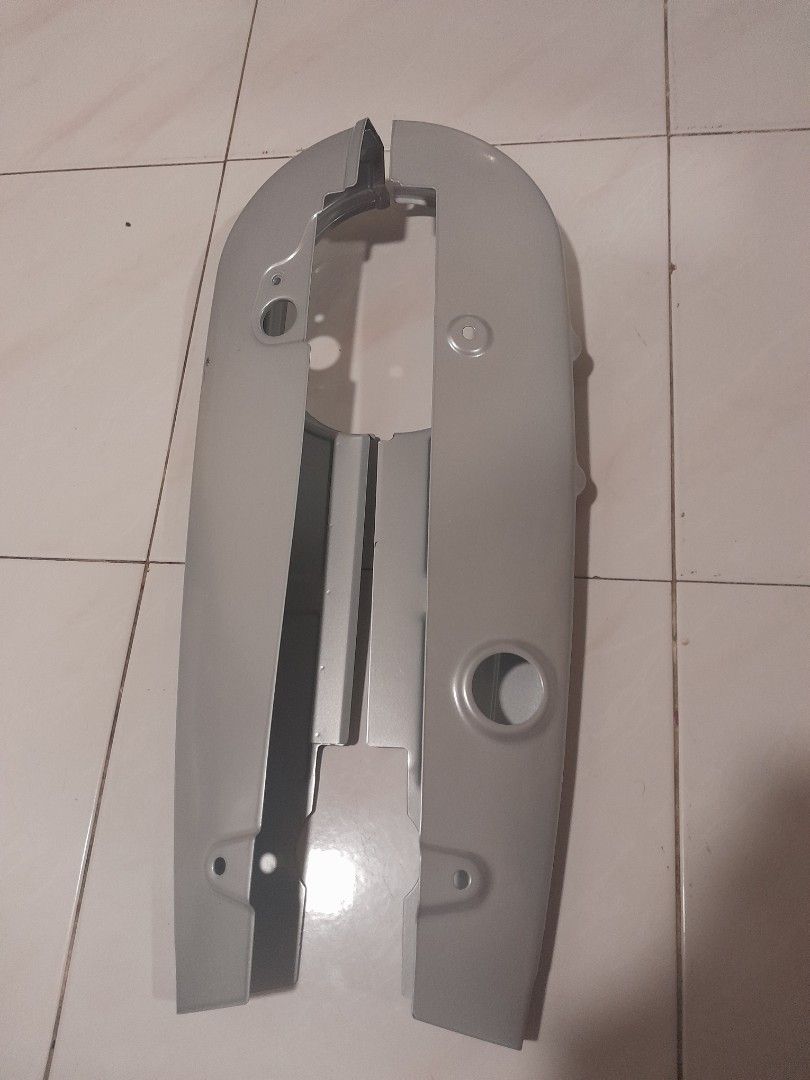 Honda EX5 Dream Chain Case Besi Cover Rantai, Everything Else, Others ...
