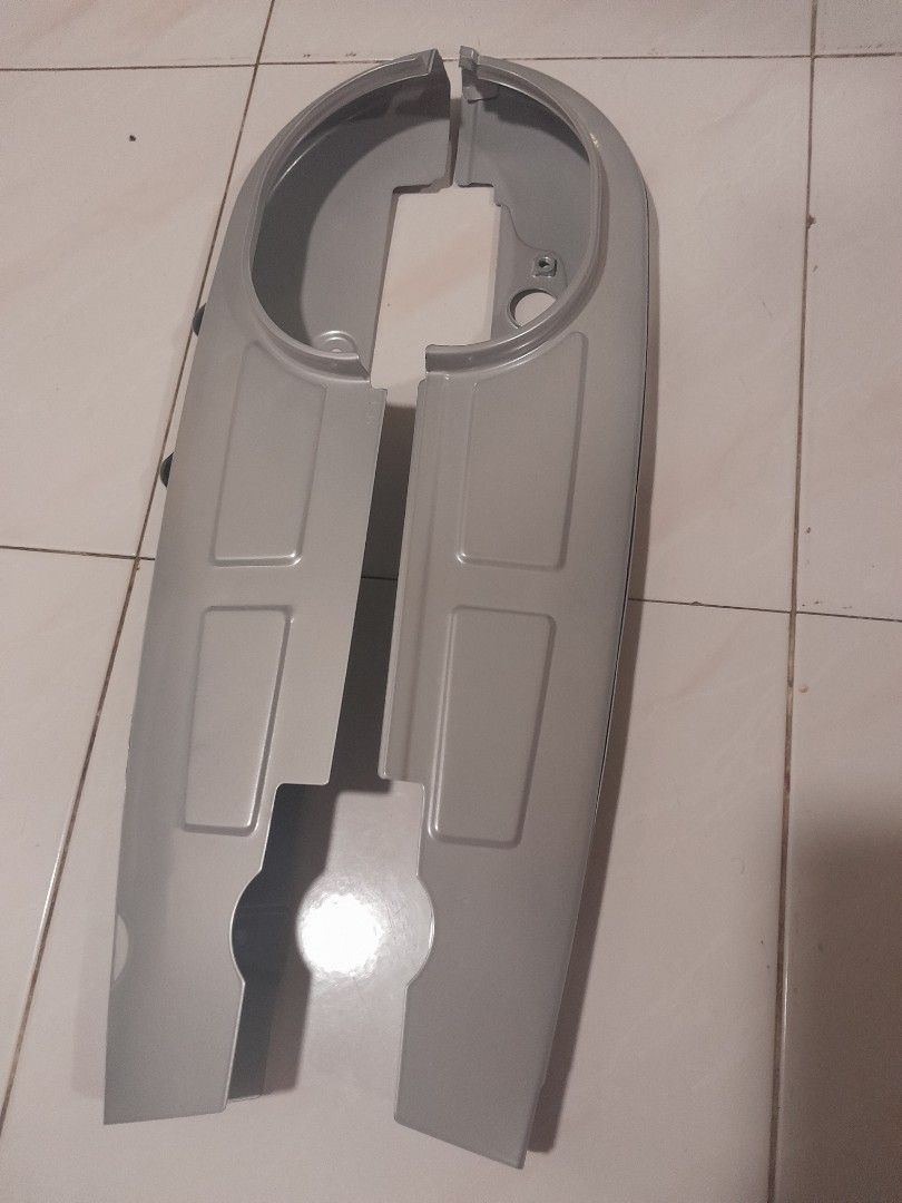 Honda EX5 Dream Chain Case Besi Cover Rantai, Everything Else, Others ...