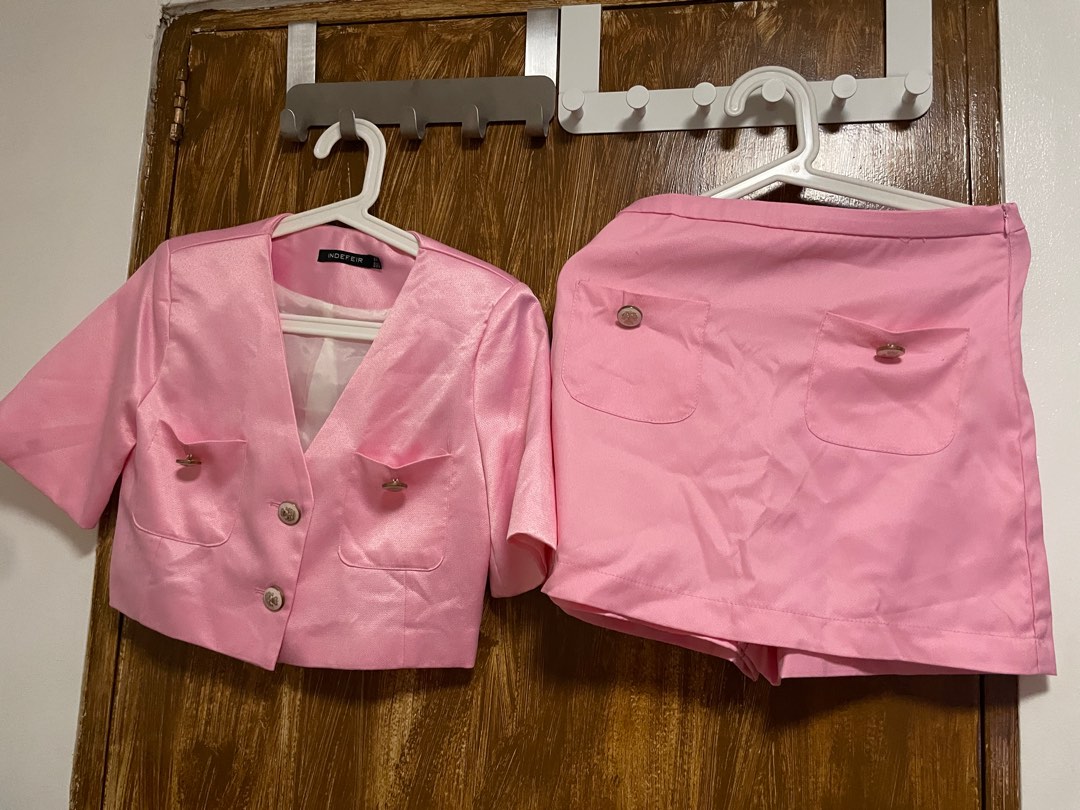 Indefeir Pink blazer and skort, Women's Fashion, Dresses & Sets, Sets ...