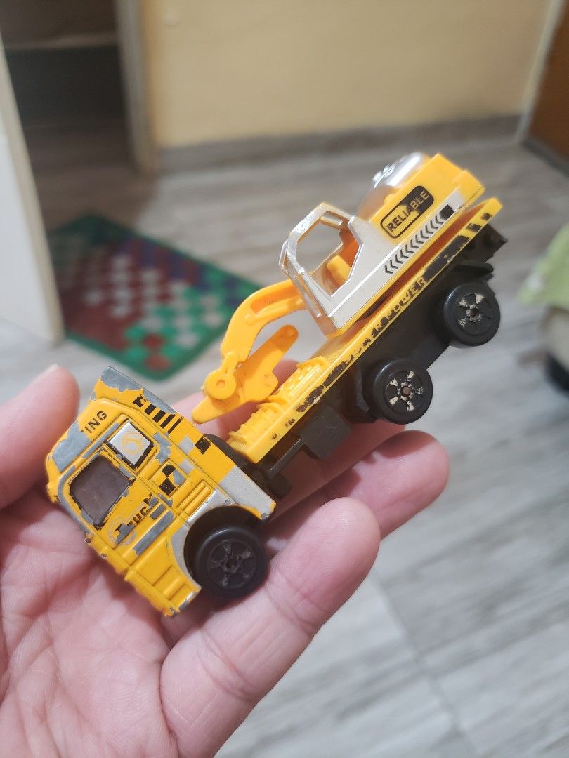 JUALAN MAINAN MOBIL MOBILAN TRUK TRUCK MINUS JUNK KONSTRUKSI ...