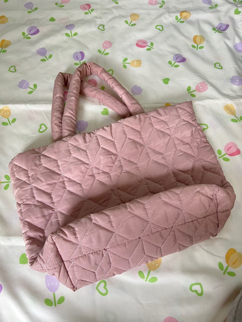 Kaison Quilted Tote Bag, Women's Fashion, Bags & Wallets, Shoulder Bags ...
