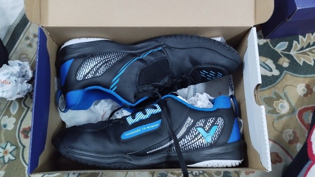 Kasut badminton Victor, Men's Fashion, Footwear, Sneakers on Carousell