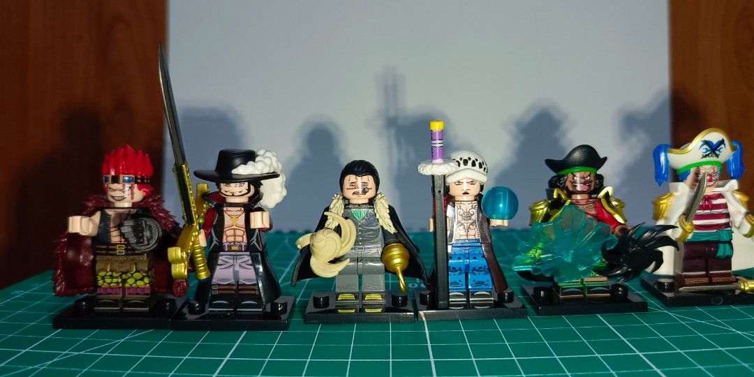 LEGO ONE PIECE MINIFIGURES, Hobbies & Toys, Collectibles & Memorabilia ...