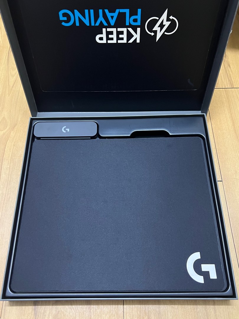 Logitech G Powerplay Wireless Charging System with Lightspeed Receiver ...