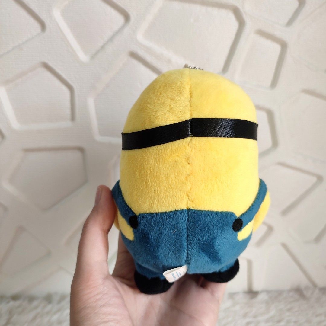 Minion Hug Tim Plush Keychain Universal Studios, Hobbies & Toys, Toys ...