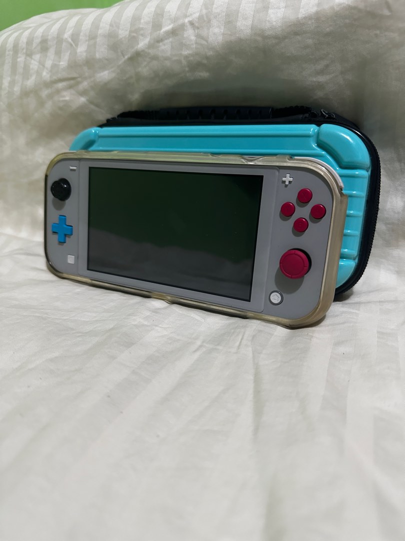 Nintendo Switch Lite: Zacian and Zamazenta Edition, Video Gaming, Video ...