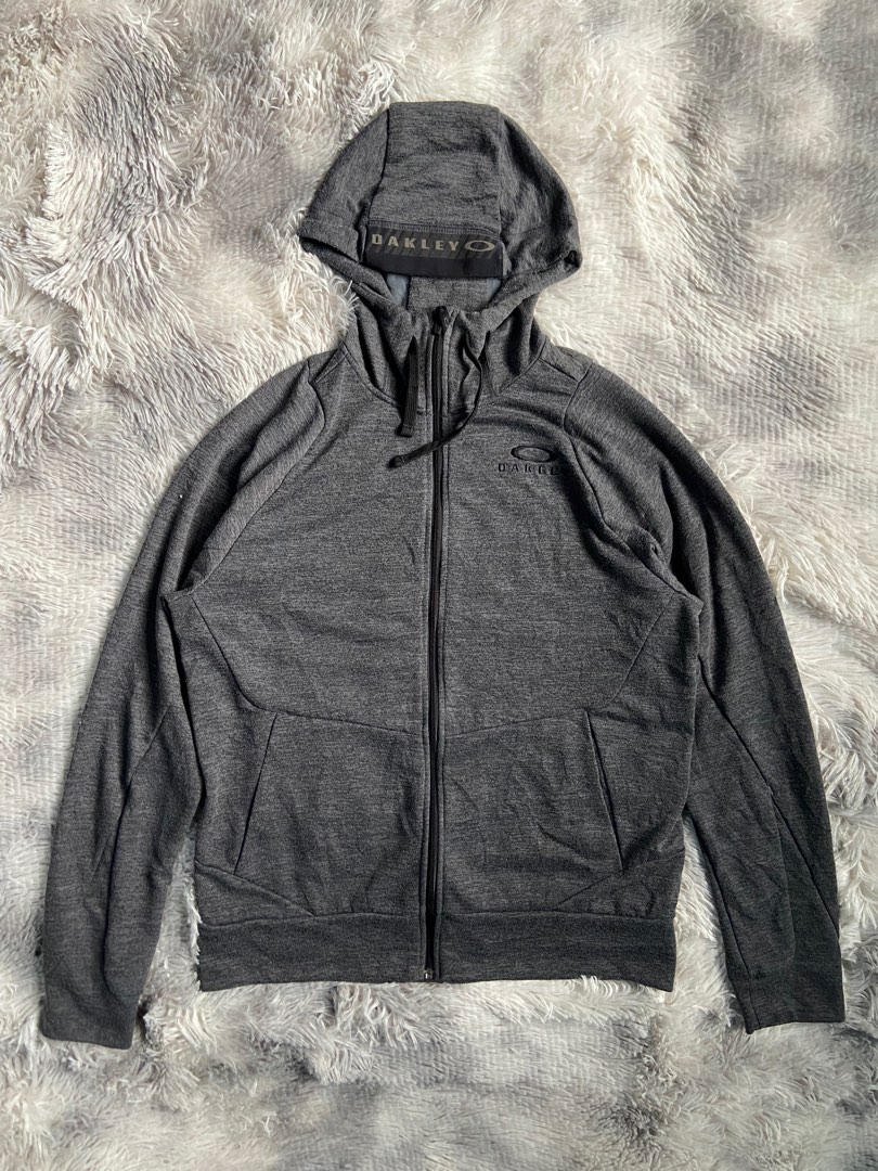 Oakley Science Wrapped in art Hoodie, Men's Fashion, Coats, Jackets and ...