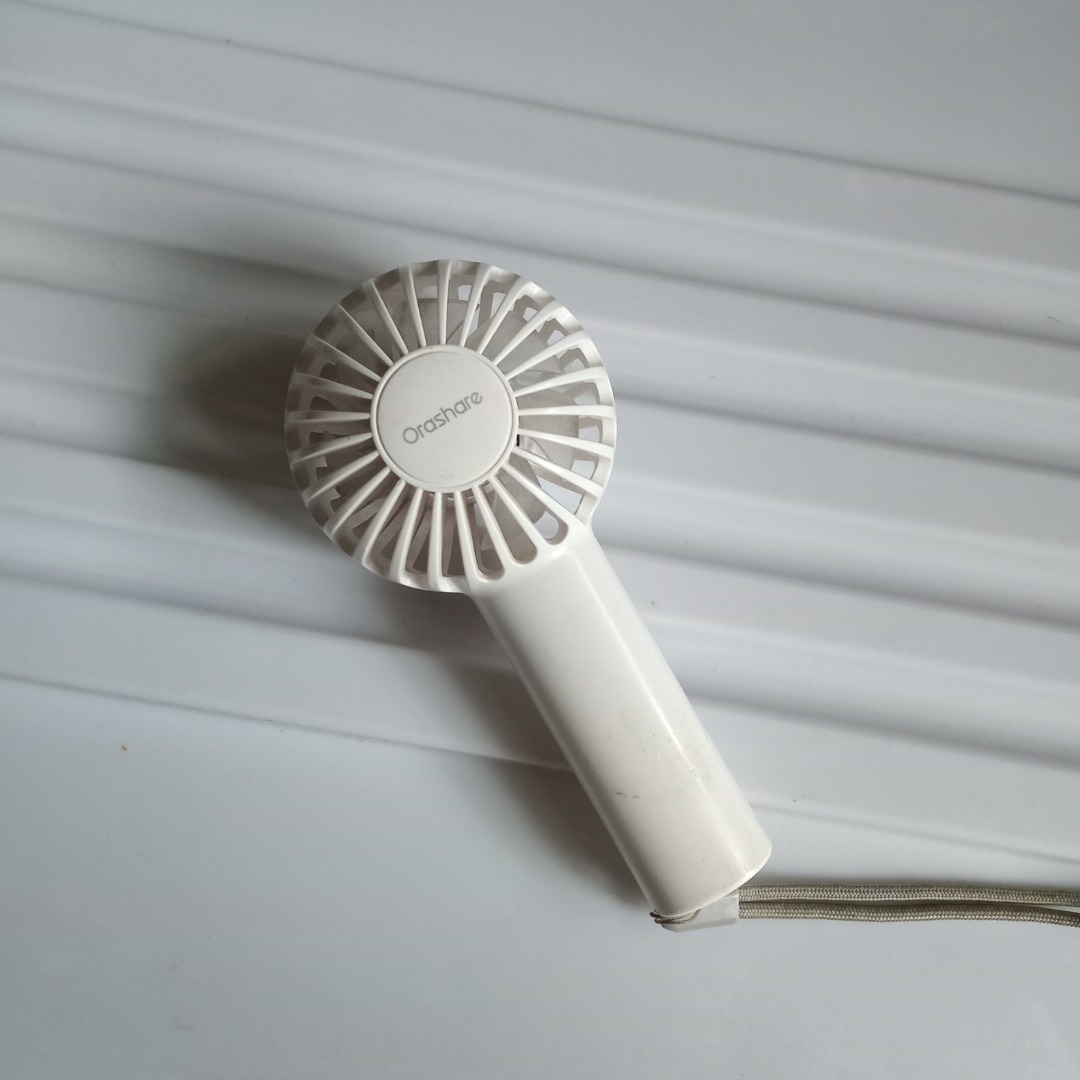 Orashare Handheld Mini Fan, Everything Else, Others on Carousell