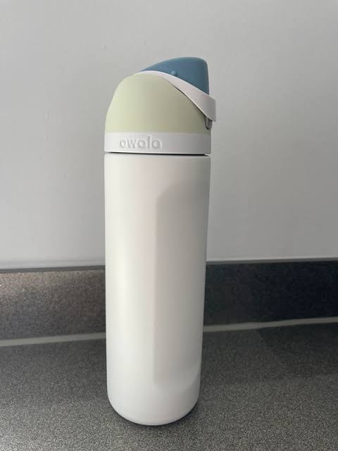 Owala 24 oz Iced Breeze with free boot, Furniture & Home Living ...