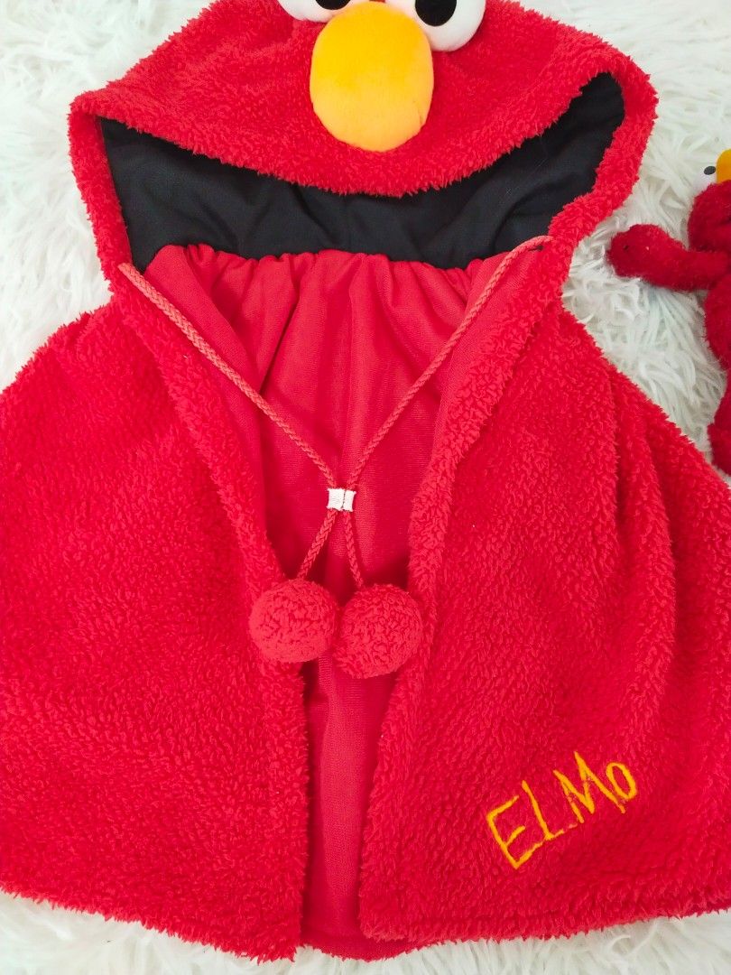 Sesame Street Elmo Cape and Toy, Babies & Kids, Babies & Kids Fashion ...
