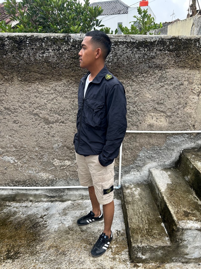 Stone Island Naslan, Fesyen Pria, Pakaian , Atasan di Carousell