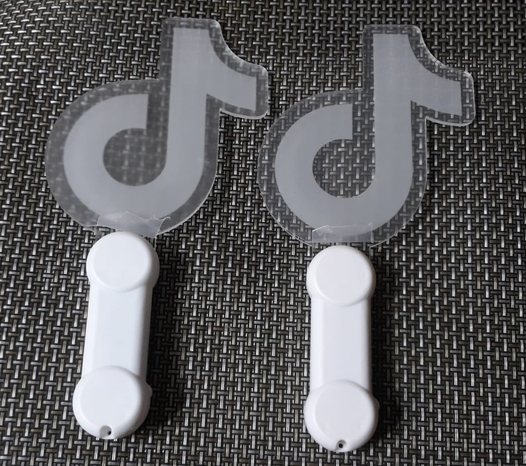 TIK TOK Signs Light, Hobbies & Toys, Collectibles & Memorabilia, Fan ...