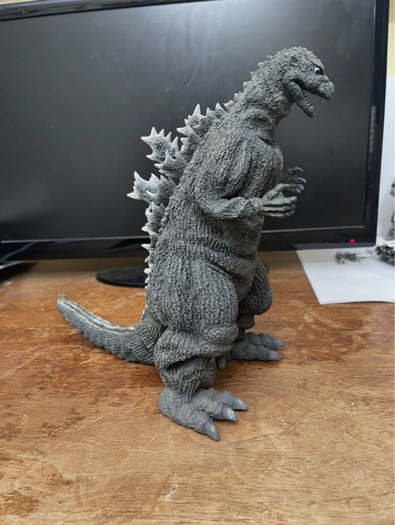 X-Plus Godzilla 1954 25cm, Hobbies & Toys, Toys & Games on Carousell