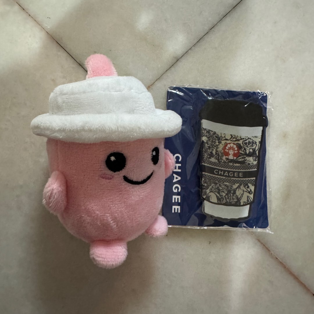 ZUS BUDDY KEYCHAIN PINKY BOO / CHAGEE PHONE HOLDER STICK, Hobbies ...
