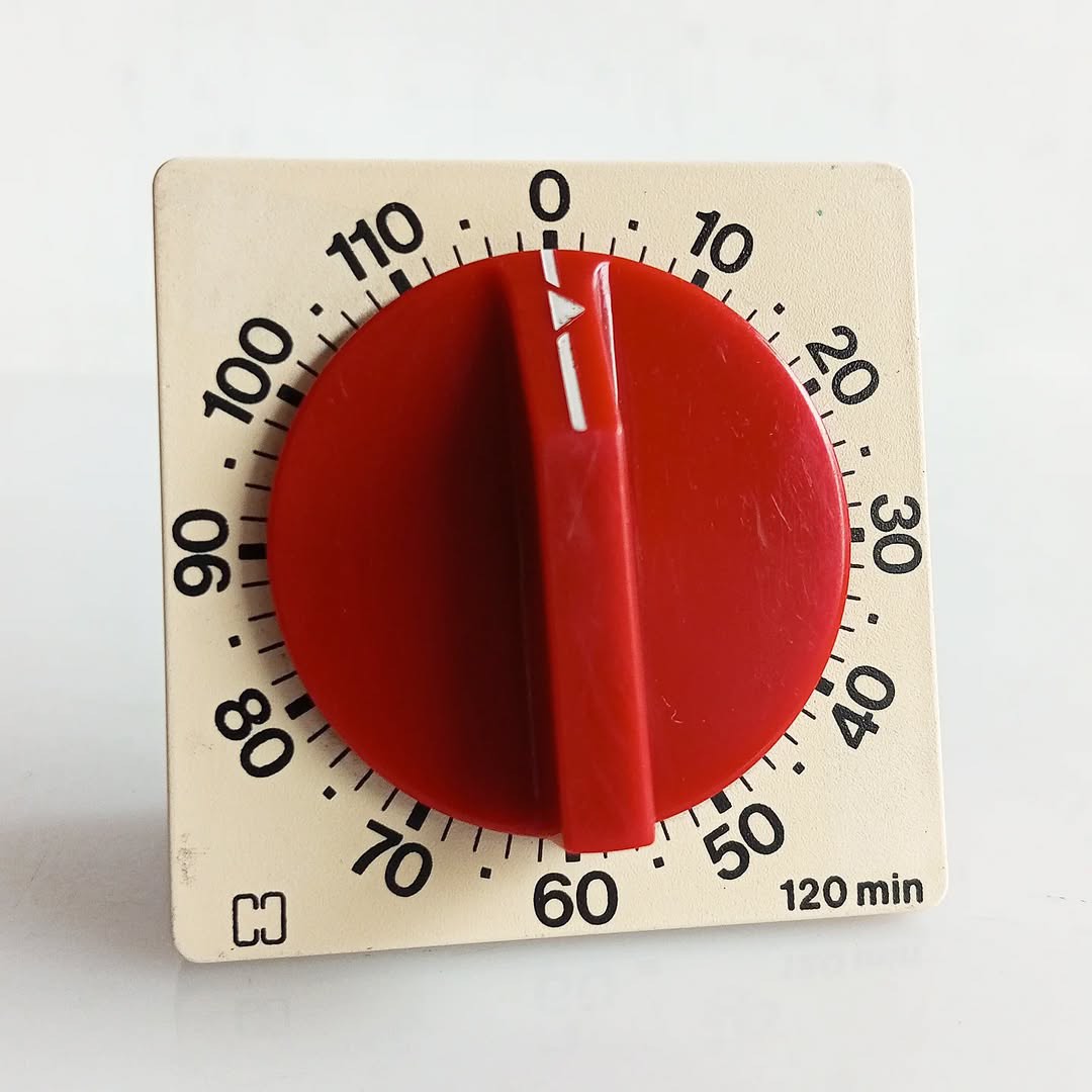 1960s mechanical Timer egg timer plastic red-white 60 min Germany space ...