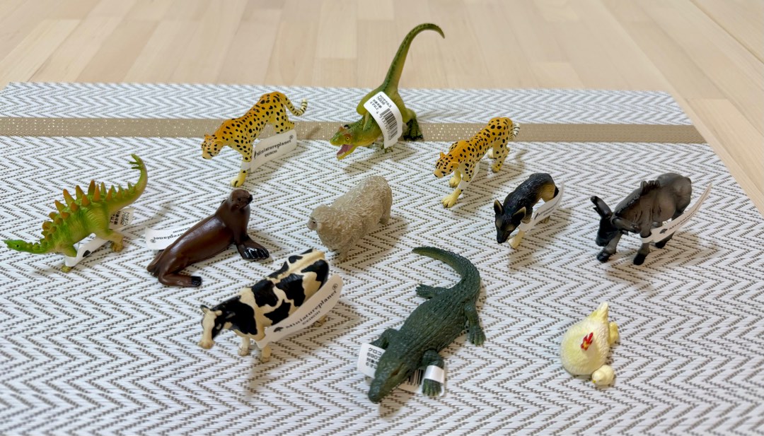 全新 有牌 Miniatureplanet EIKOH 野生動物 小擺設 小公仔 from Namco, 興趣及遊戲, 玩具 & 遊戲類 - Carousell