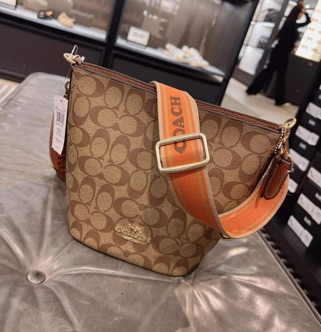 Coach CH484 Logan Duffle in Khaki Signature Coated Canvas and Canyon ...