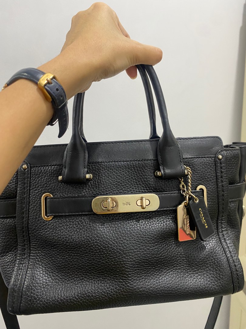 COACH SWEGER ORIGINAL 100% OTENTIK, Barang Mewah, Tas & Dompet di Carousell