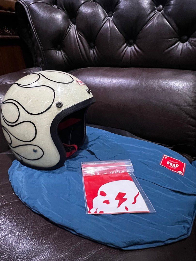 Helmet brap custom, Motorbikes on Carousell