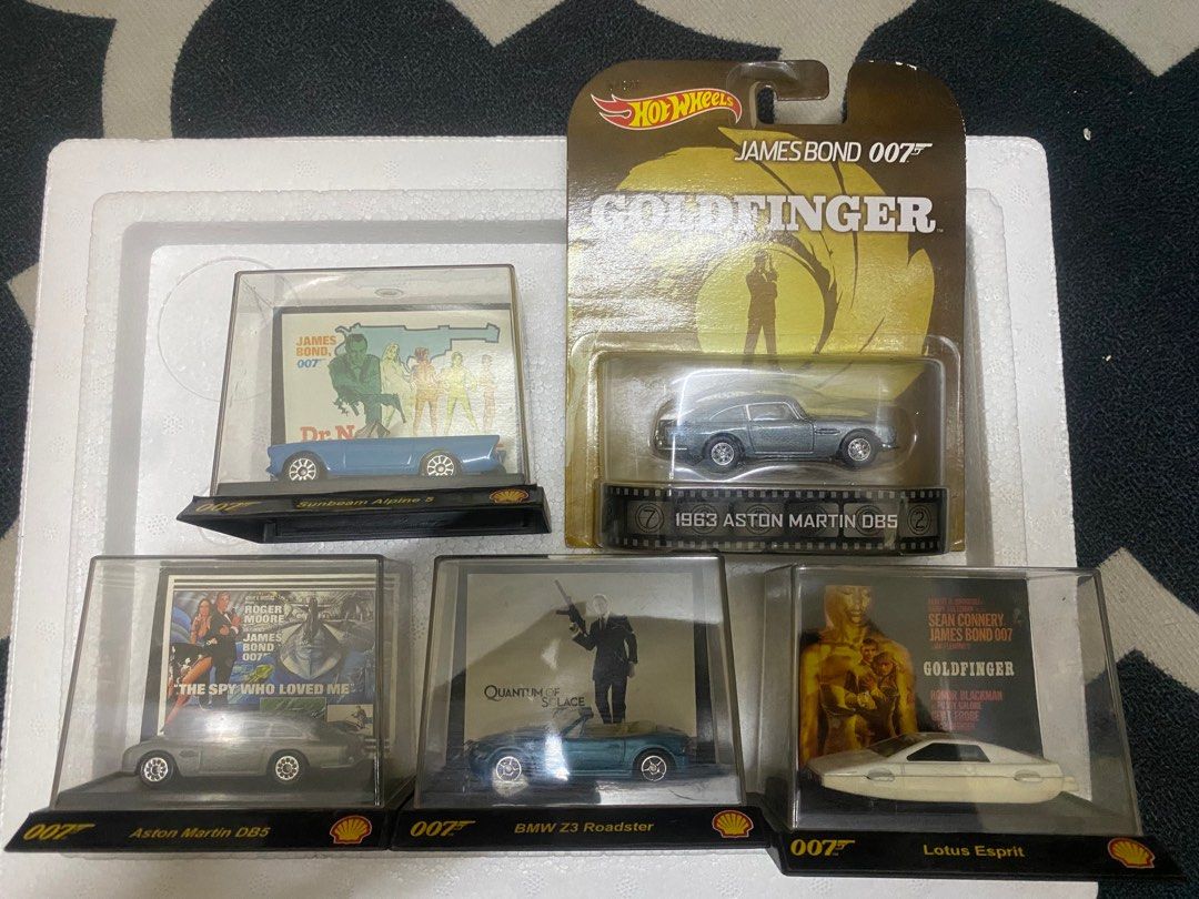 James Bond 007 Car Collection, Hobbies & Toys, Collectibles ...