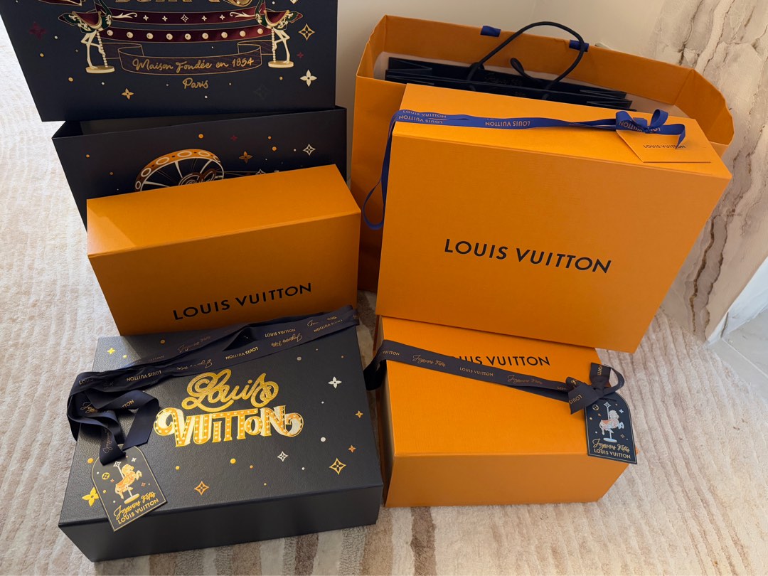 Louis Vuitton Lv Boxes Xmas edition , Luxury, Accessories on Carousell