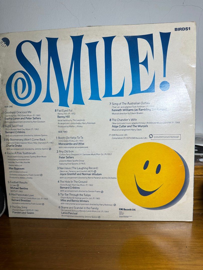 LP SMILE WITH SOPHIA LOREN PETER SELLERS BENNY HILL 1979, Audio ...