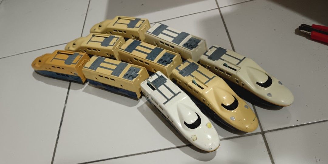 Plarail Shinkansen E4 Max, Hobbies & Toys, Toys & Games on Carousell