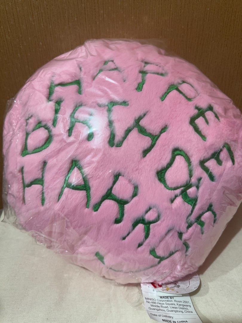 Bantal HBD Miniso X Harry Potter, Perabotan Rumah di Carousell