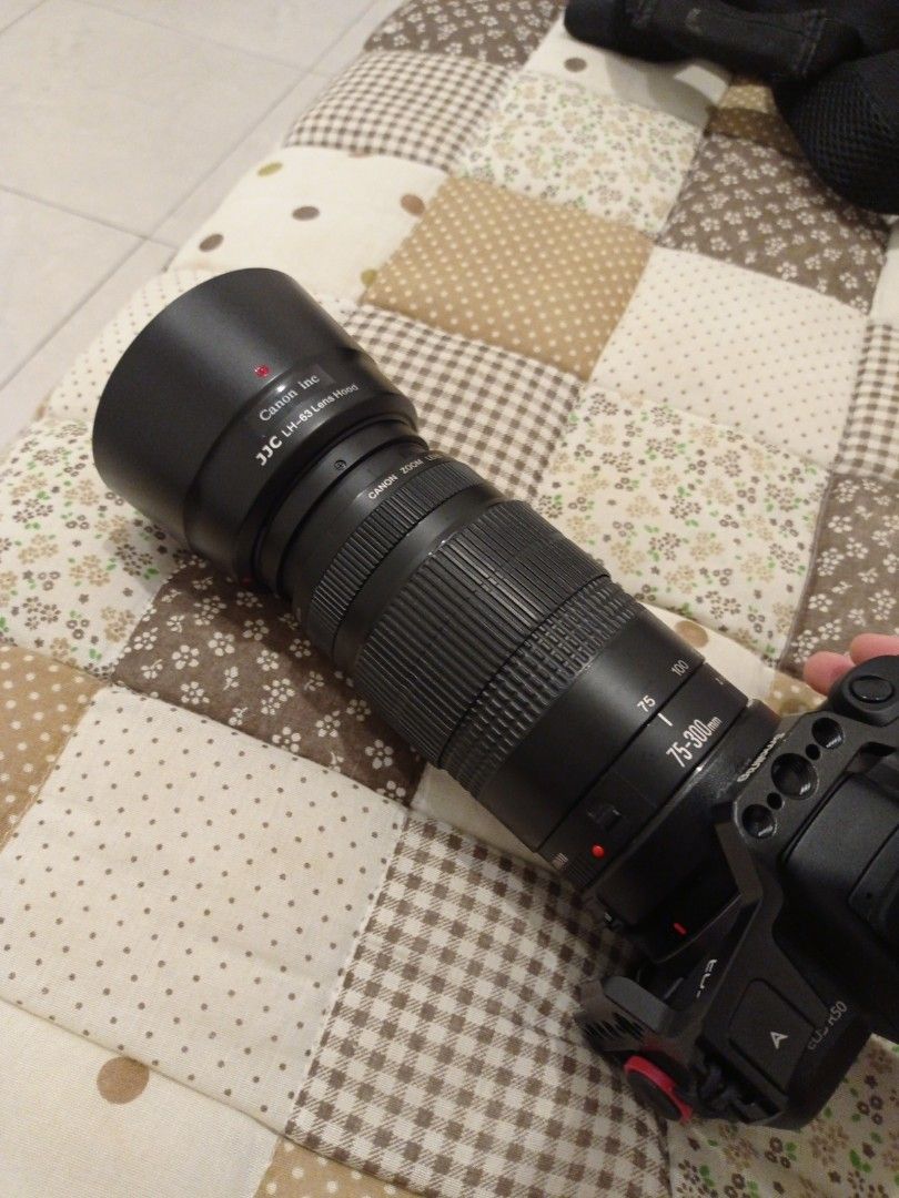 CANON EF 75-300mm f4-5.6 (BOKEH), Photography, Lens & Kits on Carousell