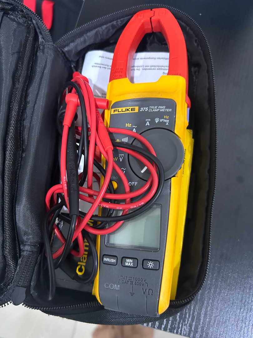 Fluke 375 Clamp meter, Everything Else, Others on Carousell