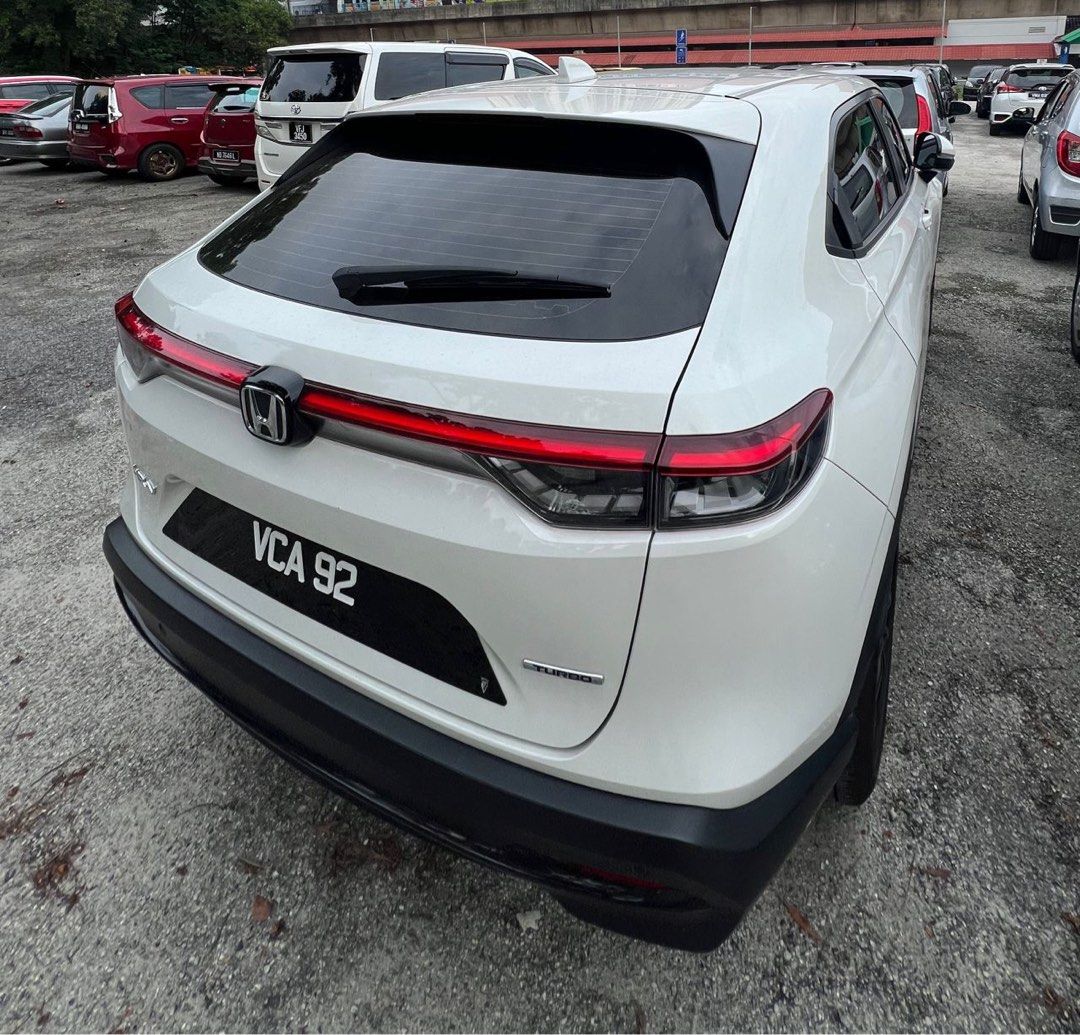 Honda HRV 1.5 Turbo V Spec White, Cars, Cars for Sale on Carousell