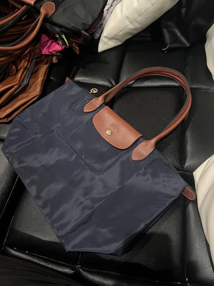 BRAND NEW LARGE CLASSIC LONG CHAMP ORIGINAL LONG HANDLE (pull-out from ...