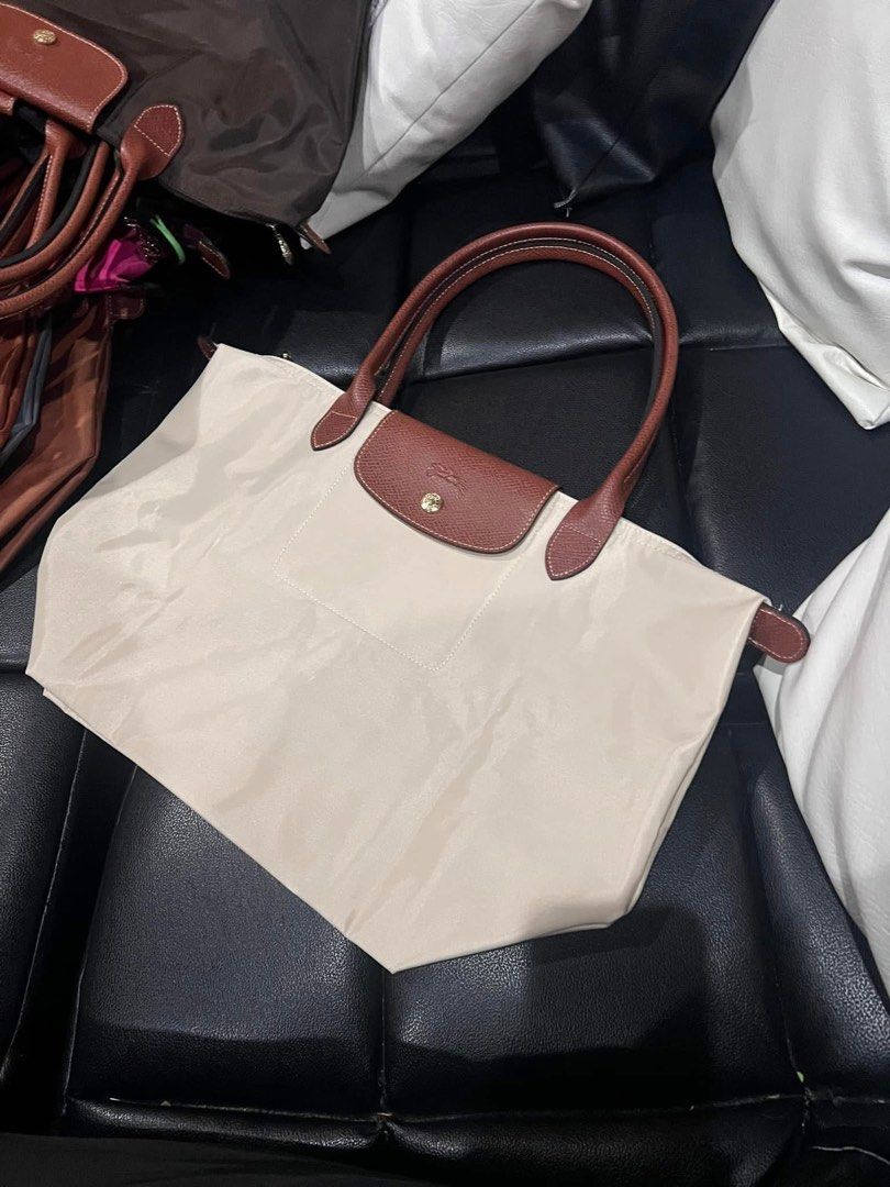 BRAND NEW LARGE CLASSIC LONG CHAMP ORIGINAL LONG HANDLE (pull-out from ...