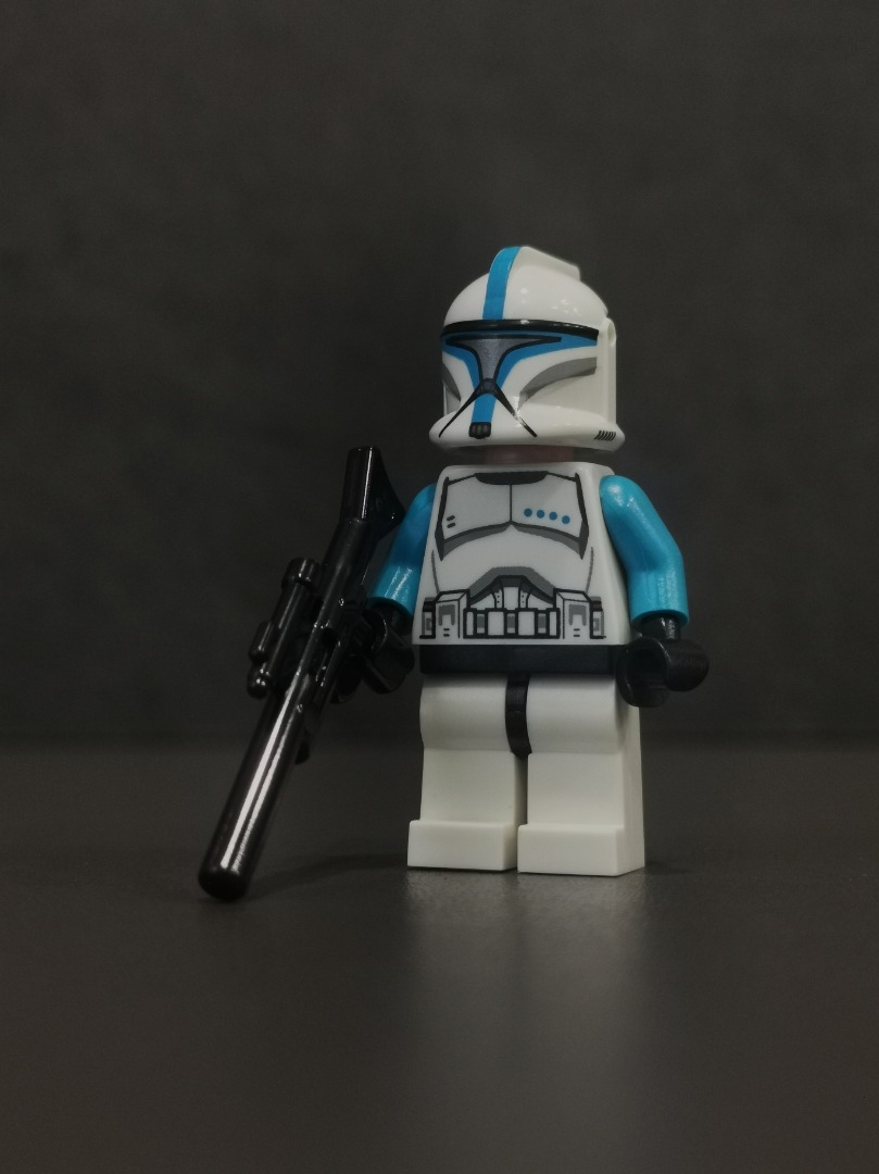 LEGO STAR WARS SW0502: Clone Trooper Lieutenant (Phase 1) Minifigure ...