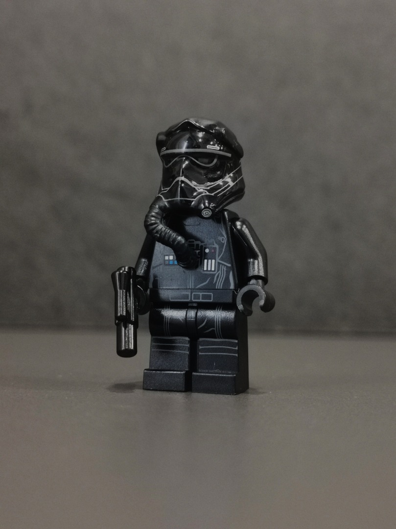 LEGO STAR WARS SW0672: First Order TIE Fighter Pilot Minifigure - Two ...